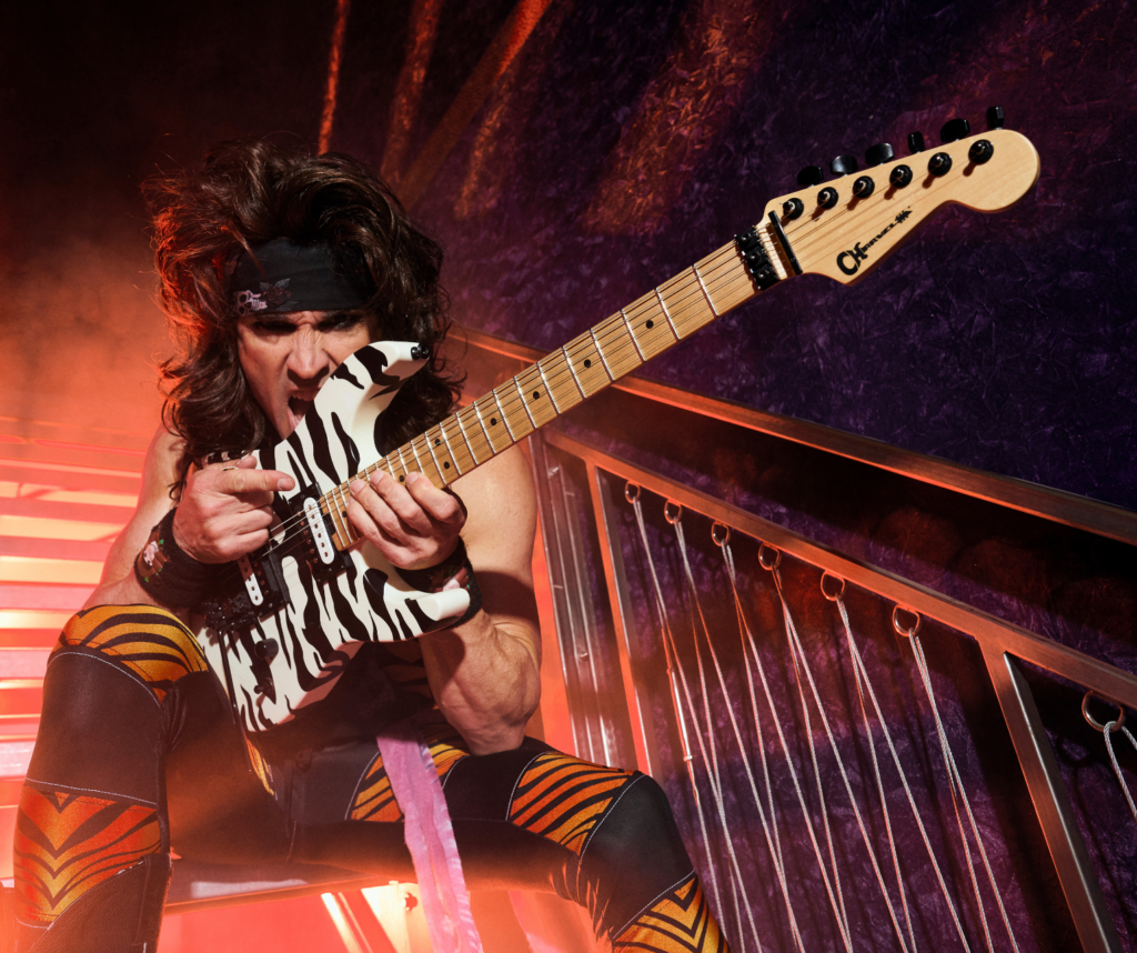 Satchel (Steel Panther) : Toujours au garde-à-vous! – GUITARE XTREME